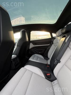 Pelēks Porsche Taycan 2021 Rīga, ar dzinēja tilpumu 0.00 L un nobraukumu 122 tūkst. km par 61000 €, foto 8 vietnē AUTOMOTO.COM.LV
