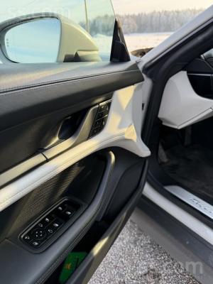 Pelēks Porsche Taycan 2021 Rīga, ar dzinēja tilpumu 0.00 L un nobraukumu 122 tūkst. km par 61000 €, foto 11 vietnē AUTOMOTO.COM.LV