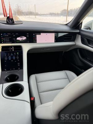 Pelēks Porsche Taycan 2021 Rīga, ar dzinēja tilpumu 0.00 L un nobraukumu 122 tūkst. km par 61000 €, foto 14 vietnē AUTOMOTO.COM.LV