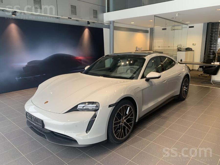 Pelēks Porsche Taycan 2022 Rīga, ar dzinēja tilpumu 0.00 L un nobraukumu 69 tūkst. km par 61900 €, foto 1 vietnē AUTOMOTO.COM.LV