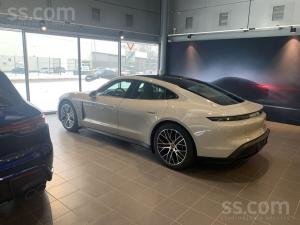 Pelēks Porsche Taycan 2022 Rīga, ar dzinēja tilpumu 0.00 L un nobraukumu 69 tūkst. km par 61900 €, foto 3 vietnē AUTOMOTO.COM.LV