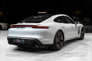 Pelēks Porsche Taycan 2023 Rīga, ar dzinēja tilpumu 0.00 L un nobraukumu 20 tūkst. km par 92500 €, foto 4 vietnē AUTOMOTO.COM.LV