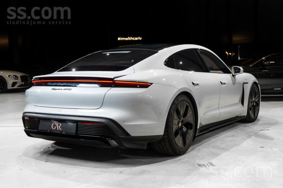 Pelēks Porsche Taycan 2023 Rīga, ar dzinēja tilpumu 0.00 L un nobraukumu 20 tūkst. km par 90000 €, foto 5 vietnē AUTOMOTO.COM.LV