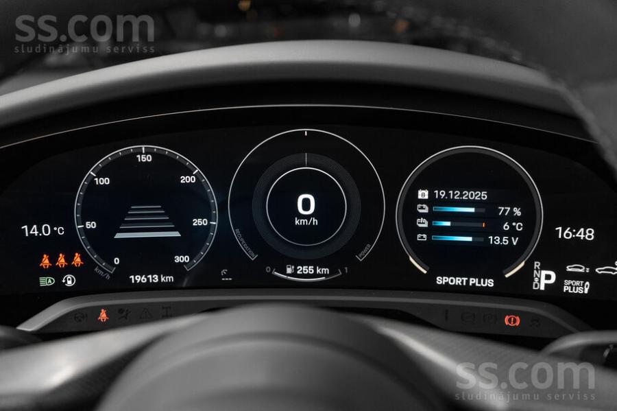 Pelēks Porsche Taycan 2023 Rīga, ar dzinēja tilpumu 0.00 L un nobraukumu 20 tūkst. km par 90000 €, foto 10 vietnē AUTOMOTO.COM.LV