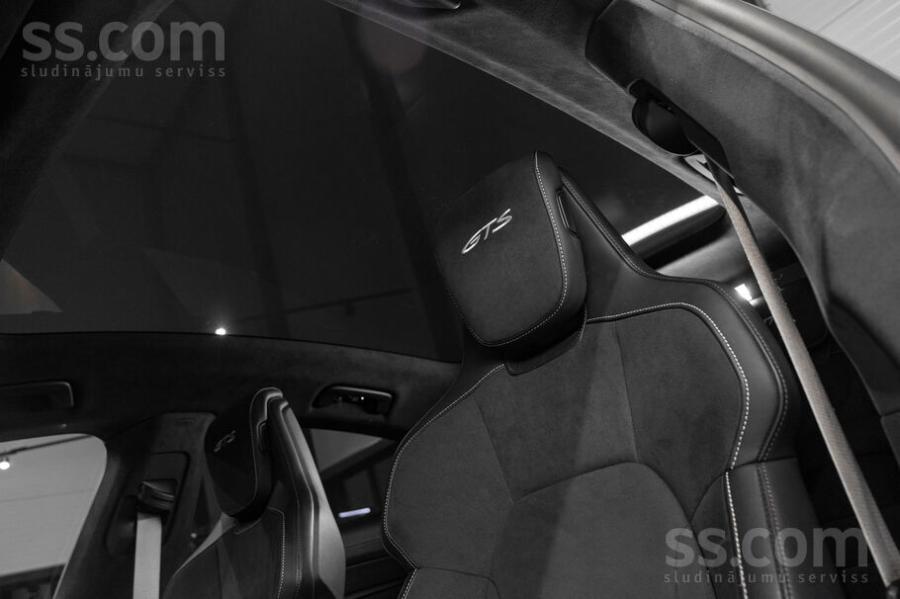 Pelēks Porsche Taycan 2023 Rīga, ar dzinēja tilpumu 0.00 L un nobraukumu 20 tūkst. km par 90000 €, foto 17 vietnē AUTOMOTO.COM.LV
