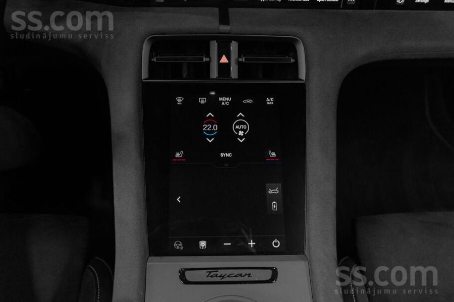 Pelēks Porsche Taycan 2023 Rīga, ar dzinēja tilpumu 0.00 L un nobraukumu 20 tūkst. km par 90000 €, foto 26 vietnē AUTOMOTO.COM.LV