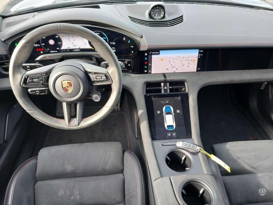 Pelēks Porsche Taycan 2022 Viļņa, ar dzinēja tilpumu 0.00 L un nobraukumu 51 tūkst. km par 62690 €, foto 11 vietnē AUTOMOTO.COM.LV