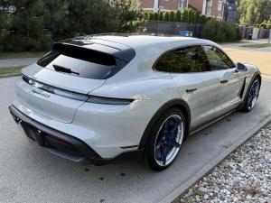 Grey Porsche Taycan 2022 in Kaunas, with an engine capacity of 0.00 L and mileage of 41 thousand km for 67000 €, photo 10 on AUTOMOTO.COM.LV