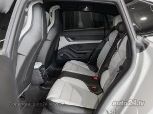 Серый Порше Тайкан 2022 в Таллин, объемом двигателя 0.00 л и пробегом 59 тыс. км за 69900 €, фото 9 на AUTOMOTO.COM.LV