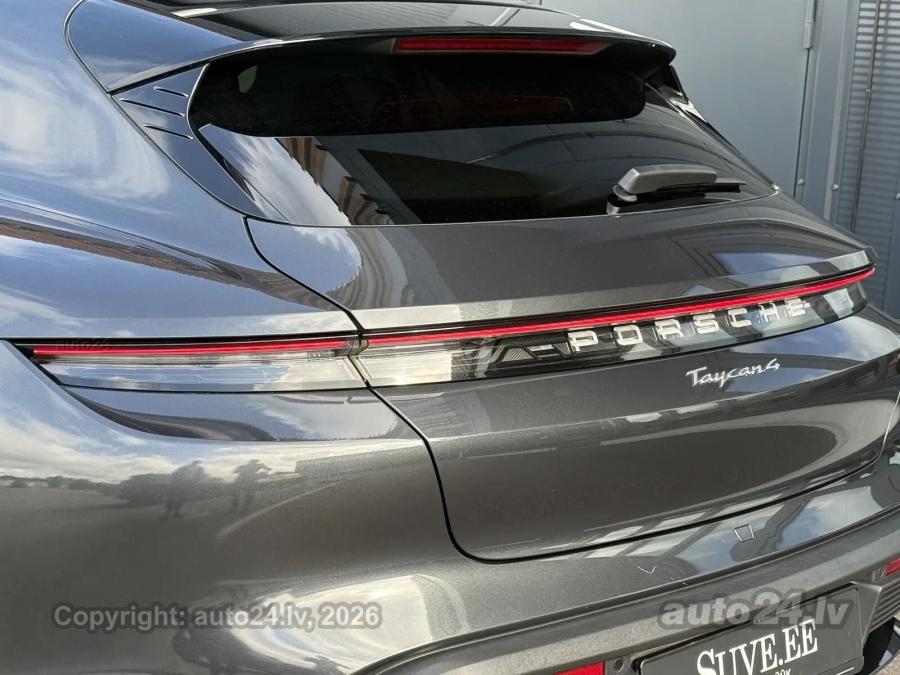Pelēks Porsche Taycan 2022 Tallina, ar dzinēja tilpumu 0.00 L un nobraukumu 79 tūkst. km par 69995 €, foto 11 vietnē AUTOMOTO.COM.LV