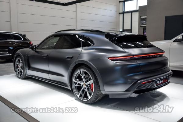 Pelēks Porsche Taycan 2023 Tallina, ar dzinēja tilpumu 0.00 L un nobraukumu 43 tūkst. km par 69900 €, foto 7 vietnē AUTOMOTO.COM.LV