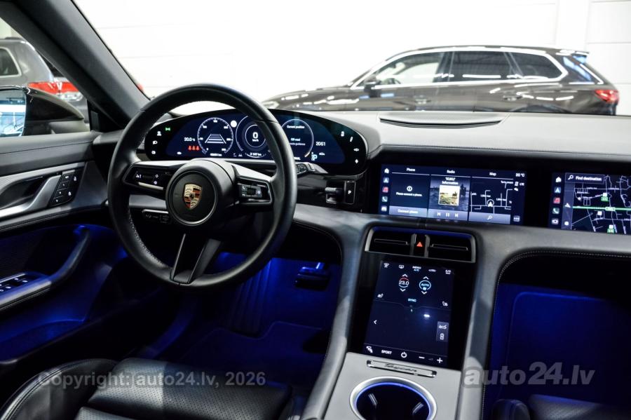 Grey Porsche Taycan 2023 in Tallinn, with an engine capacity of 0.00 L and mileage of 43 thousand km for 69900 €, photo 10 on AUTOMOTO.COM.LV