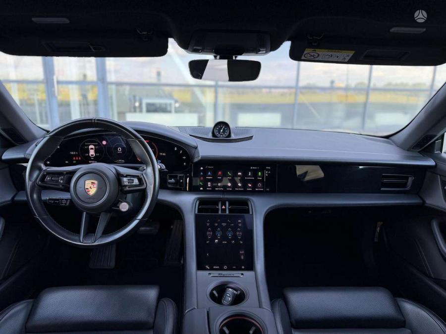 Grey Porsche Taycan 2023 in Panevezys, with an engine capacity of 0.00 L and mileage of 70 thousand km for 64000 €, photo 20 on AUTOMOTO.COM.LV