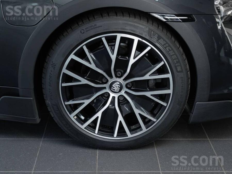 Grey Porsche Taycan 2023 in Riga, with an engine capacity of 0.00 L and mileage of 75 thousand km for 59000 €, photo 17 on AUTOMOTO.COM.LV