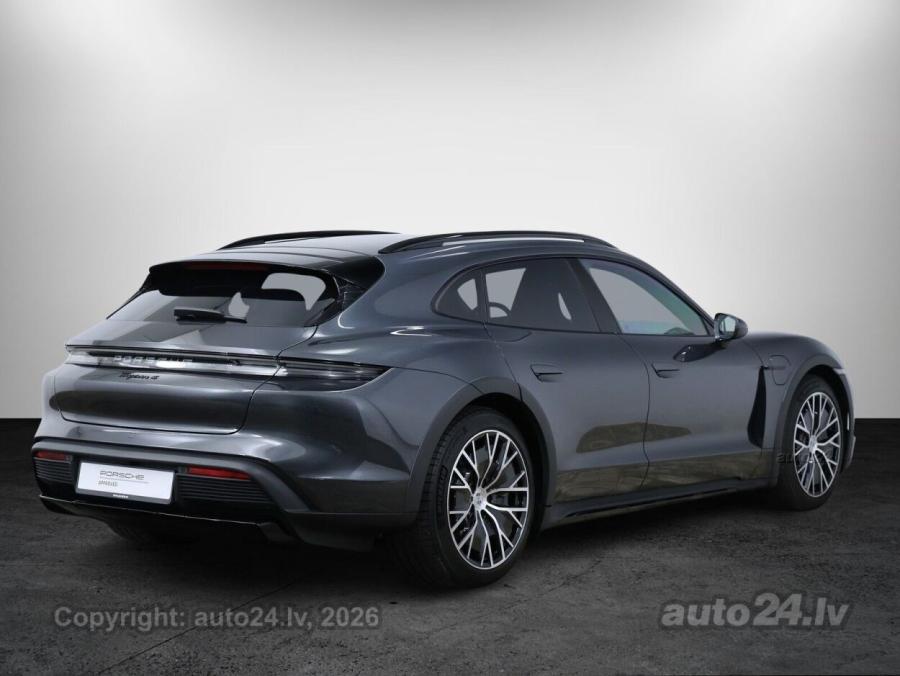 Pelēks Porsche Taycan 2024 Tallina, ar dzinēja tilpumu 0.00 L un nobraukumu 16 tūkst. km par 90000 €, foto 4 vietnē AUTOMOTO.COM.LV