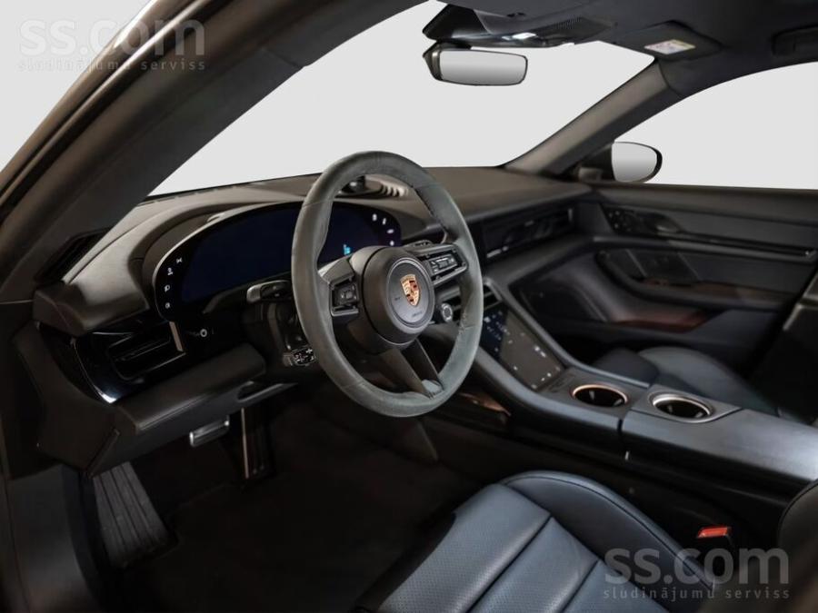 Pelēks Porsche Taycan 2025 Rīga, ar dzinēja tilpumu 0.00 L un nobraukumu 20 tūkst. km par 94900 €, foto 7 vietnē AUTOMOTO.COM.LV