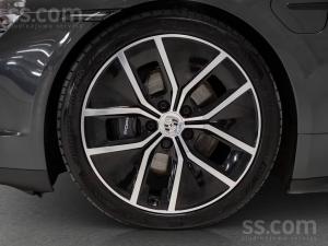 Pelēks Porsche Taycan 2025 Rīga, ar dzinēja tilpumu 0.00 L un nobraukumu 20 tūkst. km par 94900 €, foto 15 vietnē AUTOMOTO.COM.LV
