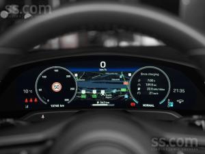 Pelēks Porsche Taycan 2025 Rīga, ar dzinēja tilpumu 0.00 L un nobraukumu 41 tūkst. km par 87900 €, foto 32 vietnē AUTOMOTO.COM.LV