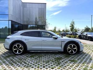 Grey Porsche Taycan 2025 in Klaipeda, with an engine capacity of 0.00 L and mileage of 28 thousand km for 92100 €, photo 3 on AUTOMOTO.COM.LV