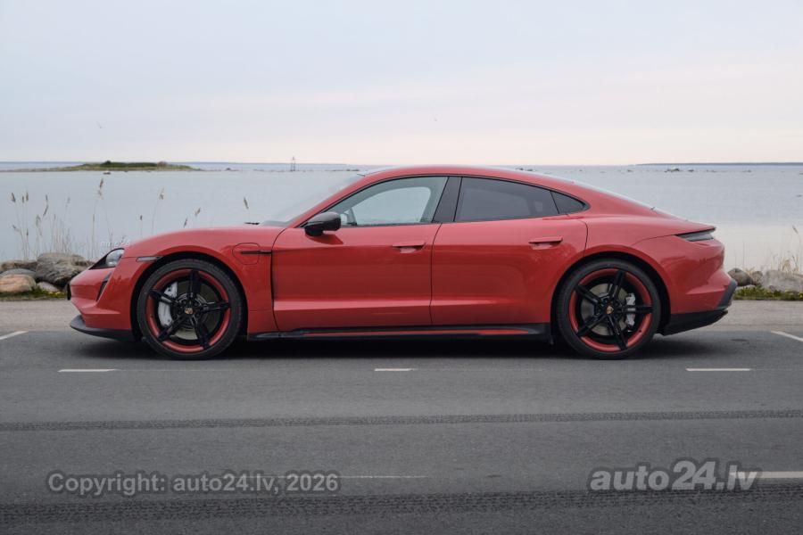 Sarkans Porsche Taycan 2020 Tallina, ar dzinēja tilpumu 0.00 L un nobraukumu 137 tūkst. km par 67000 €, foto 3 vietnē AUTOMOTO.COM.LV