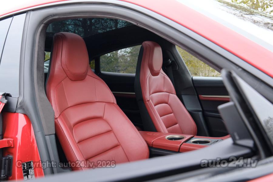Sarkans Porsche Taycan 2020 Tallina, ar dzinēja tilpumu 0.00 L un nobraukumu 137 tūkst. km par 67000 €, foto 8 vietnē AUTOMOTO.COM.LV