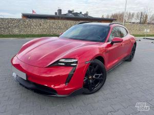 Red Porsche Taycan 2021 in Kaunas, with an engine capacity of 0.00 L and mileage of 56 thousand km for 58800 €, photo 1 on AUTOMOTO.COM.LV