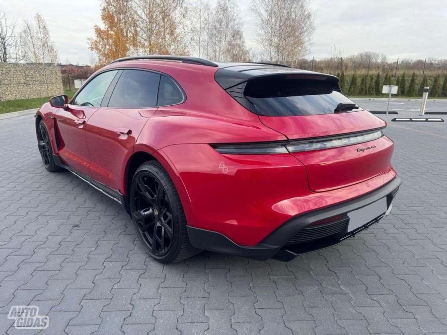 Red Porsche Taycan 2021 in Kaunas, with an engine capacity of 0.00 L and mileage of 56 thousand km for 58800 €, photo 3 on AUTOMOTO.COM.LV