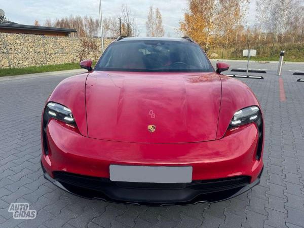 Red Porsche Taycan 2021 in Kaunas, with an engine capacity of 0.00 L and mileage of 56 thousand km for 58800 €, photo 6 on AUTOMOTO.COM.LV
