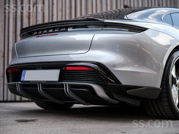 Porsche Taycan 2020 in Riga, with an engine capacity of 0.00 L and mileage of 20 thousand km for 88000 €, photo 6 on AUTOMOTO.COM.LV