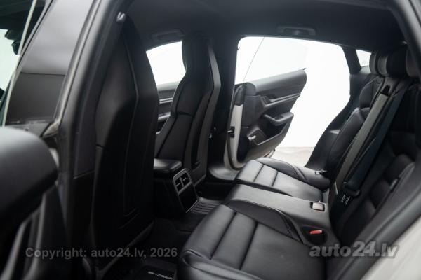 Porsche Taycan 2021 in Tallinn, with an engine capacity of 0.00 L and mileage of 134 thousand km for 59999 €, photo 8 on AUTOMOTO.COM.LV
