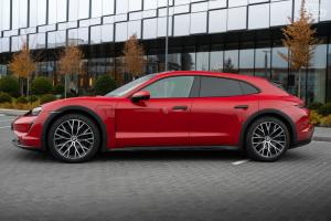 Porsche Taycan 2022 Viļņa, ar dzinēja tilpumu 0.00 L un nobraukumu 34 tūkst. km par 59900 €, foto 10 vietnē AUTOMOTO.COM.LV