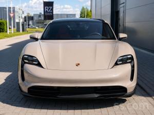Porsche Taycan 2023 in Riga, with an engine capacity of 0.00 L and mileage of 28 thousand km for 69990 €, photo 3 on AUTOMOTO.COM.LV