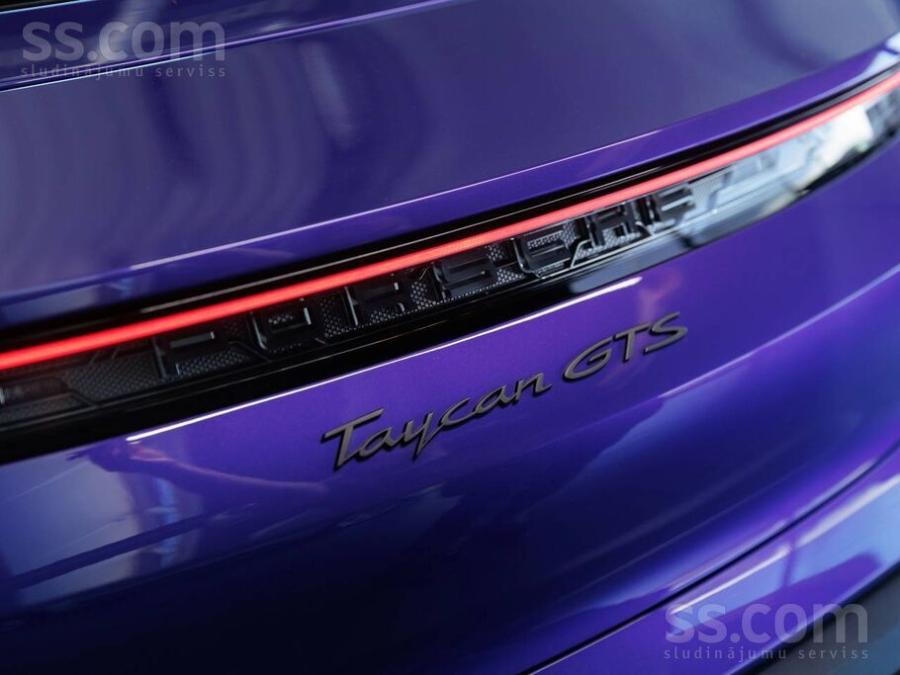 Violet Porsche Taycan 2025 in Riga, with an engine capacity of 0.00 L and mileage of 300 thousand km for 138900 €, photo 13 on AUTOMOTO.COM.LV