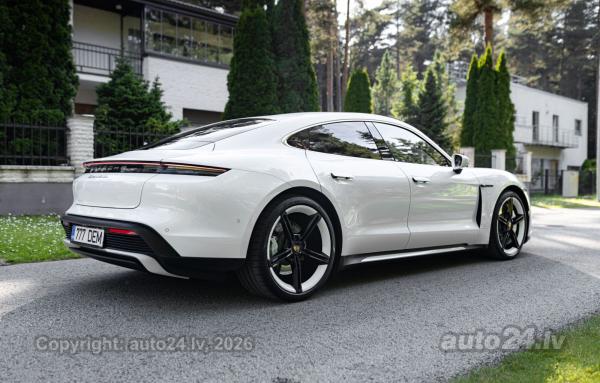 White Porsche Taycan 2020 in Tallinn, with an engine capacity of 0.00 L and mileage of 119 thousand km for 67900 €, photo 6 on AUTOMOTO.COM.LV