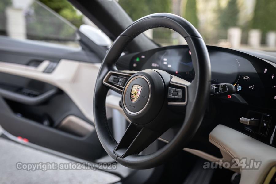 Balts Porsche Taycan 2020 Tallina, ar dzinēja tilpumu 0.00 L un nobraukumu 119 tūkst. km par 67900 €, foto 9 vietnē AUTOMOTO.COM.LV