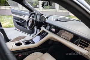 Balts Porsche Taycan 2020 Tallina, ar dzinēja tilpumu 0.00 L un nobraukumu 119 tūkst. km par 67900 €, foto 10 vietnē AUTOMOTO.COM.LV