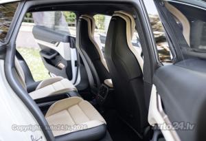 Balts Porsche Taycan 2020 Tallina, ar dzinēja tilpumu 0.00 L un nobraukumu 119 tūkst. km par 67900 €, foto 15 vietnē AUTOMOTO.COM.LV