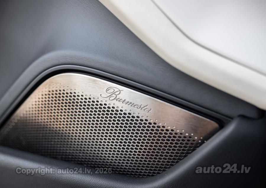Balts Porsche Taycan 2020 Tallina, ar dzinēja tilpumu 0.00 L un nobraukumu 119 tūkst. km par 67900 €, foto 17 vietnē AUTOMOTO.COM.LV