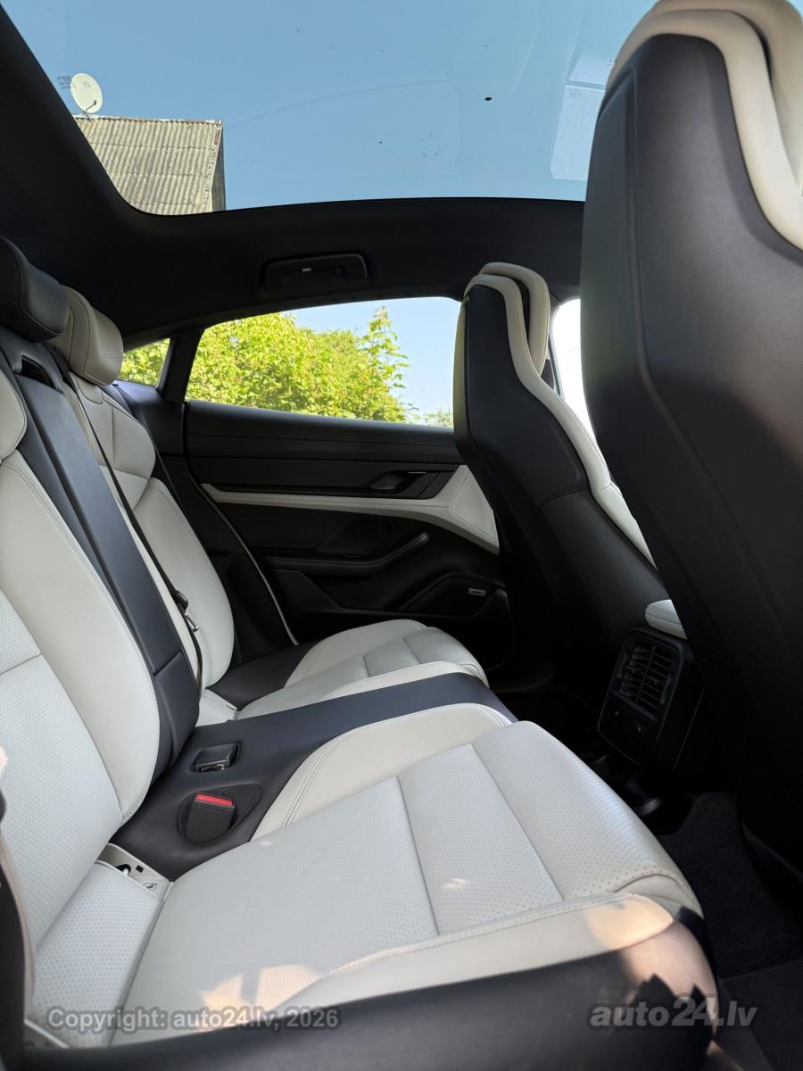 White Porsche Taycan 2021 in Tallinn, with an engine capacity of 0.00 L and mileage of 65 thousand km for 66666 €, photo 16 on AUTOMOTO.COM.LV
