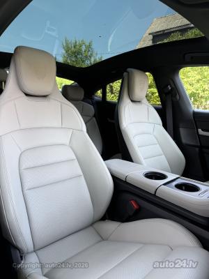 White Porsche Taycan 2021 in Tallinn, with an engine capacity of 0.00 L and mileage of 65 thousand km for 66666 €, photo 17 on AUTOMOTO.COM.LV