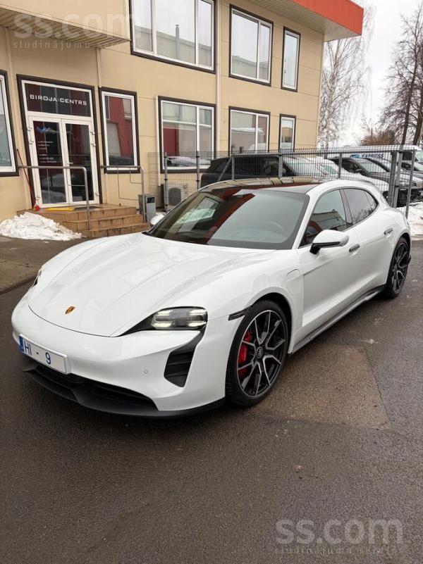 Balts Porsche Taycan 2023 Rīga, ar dzinēja tilpumu 0.00 L un nobraukumu 45 tūkst. km par 72900 €, foto 1 vietnē AUTOMOTO.COM.LV