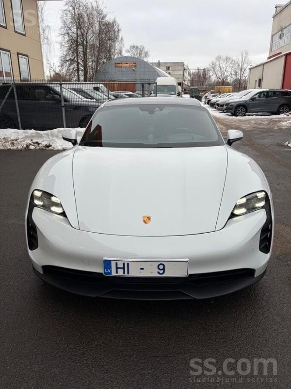 Balts Porsche Taycan 2023 Rīga, ar dzinēja tilpumu 0.00 L un nobraukumu 45 tūkst. km par 72900 €, foto 5 vietnē AUTOMOTO.COM.LV