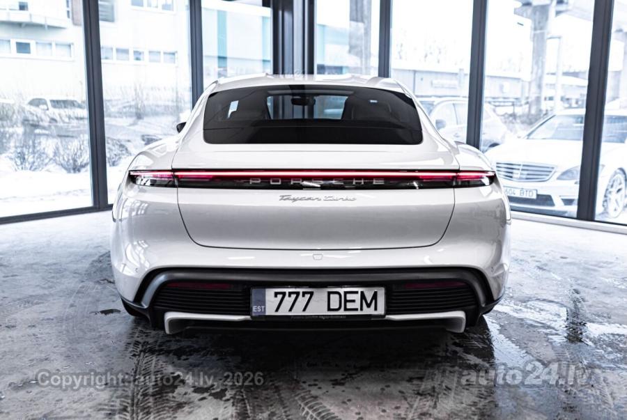 Balts Porsche Taycan 2020 Tallina, ar dzinēja tilpumu 0.00 L un nobraukumu 115 tūkst. km par 69900 €, foto 4 vietnē AUTOMOTO.COM.LV