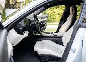 Balts Porsche Taycan 2020 Tallina, ar dzinēja tilpumu 0.00 L un nobraukumu 119 tūkst. km par 67900 €, foto 11 vietnē AUTOMOTO.COM.LV