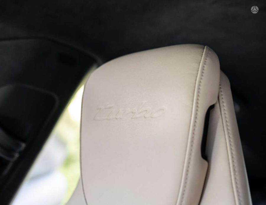 Balts Porsche Taycan 2020 Tallina, ar dzinēja tilpumu 0.00 L un nobraukumu 119 tūkst. km par 67900 €, foto 21 vietnē AUTOMOTO.COM.LV