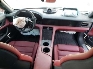 White Porsche Taycan 2021 in Klaipeda, with an engine capacity of 0.00 L and mileage of 20 thousand km for 19999 €, photo 8 on AUTOMOTO.COM.LV