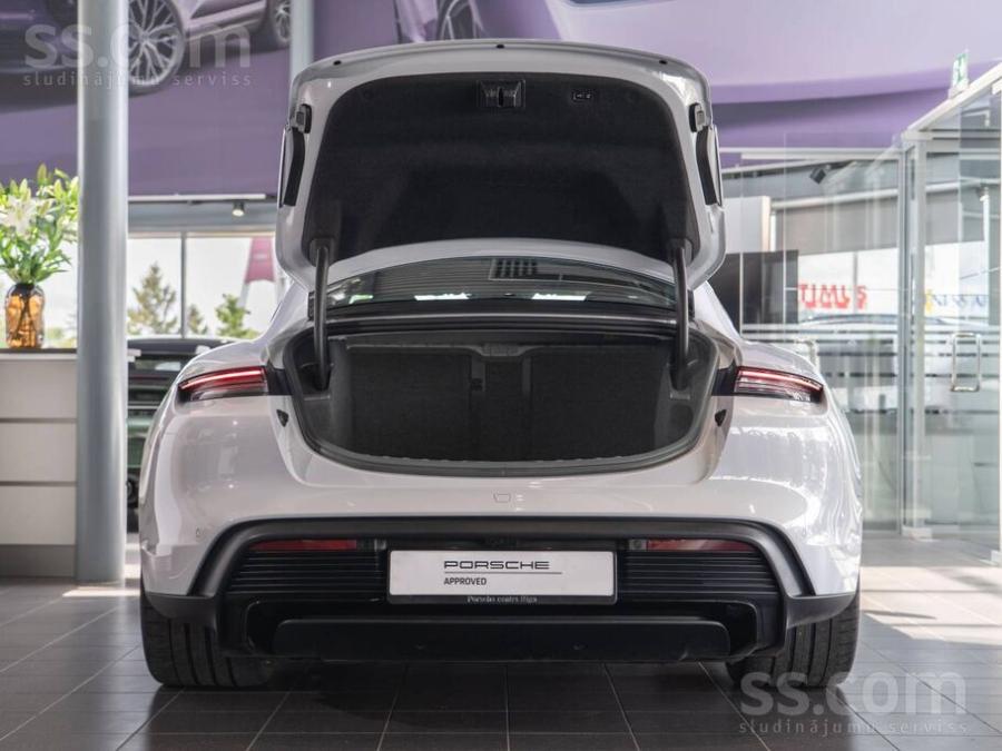White Porsche Taycan 2024 in Riga, with an engine capacity of 0.00 L and mileage of 30 thousand km for 105900 €, photo 14 on AUTOMOTO.COM.LV