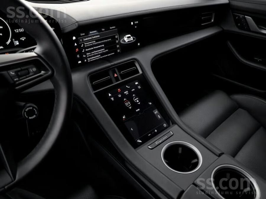 Balts Porsche Taycan 2024 Rīga, ar dzinēja tilpumu 0.00 L un nobraukumu 21 tūkst. km par 93380 €, foto 9 vietnē AUTOMOTO.COM.LV