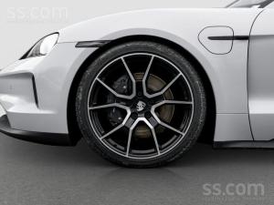 Balts Porsche Taycan 2024 Rīga, ar dzinēja tilpumu 0.00 L un nobraukumu 21 tūkst. km par 93380 €, foto 16 vietnē AUTOMOTO.COM.LV