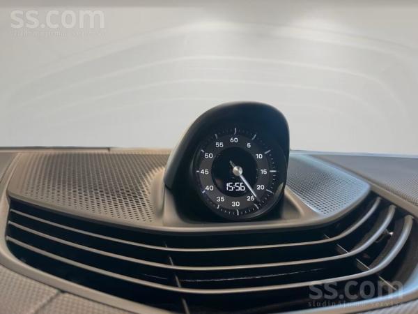 Белый Порше Тайкан 2025 в Рига, объемом двигателя 0.00 л и пробегом 23 тыс. км за 97600 €, фото 10 на AUTOMOTO.COM.LV